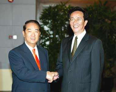 Soong visits Nanjing, Shanghai
