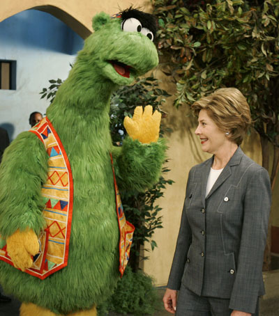 U.S. first lady Laura Bush and Nimnim of Alam Simsim