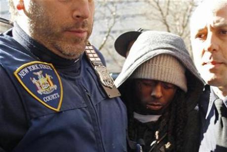 Rapper Lil Wayne released from NY jail