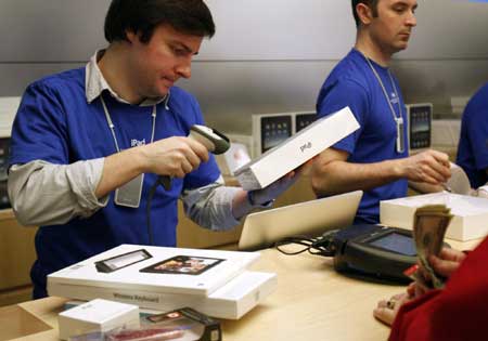 Apple's new iPad hits US stores