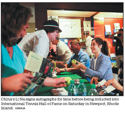 Family first as legendary Li enters Hall of Fame - Chinadaily.com.cn