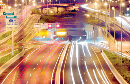 CKI eyeing over 10 potential projects overseas|Comment HK|chinadaily.com.cn