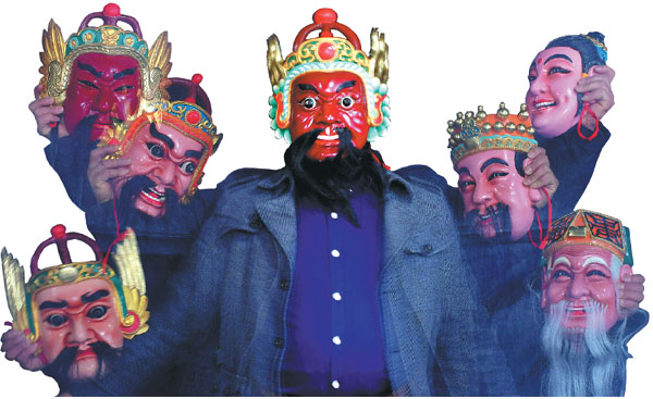 MASK CRAFTSMEN KEEP ANCIENT NUO OPERA ALIVE - China - Chinadaily.com.cn