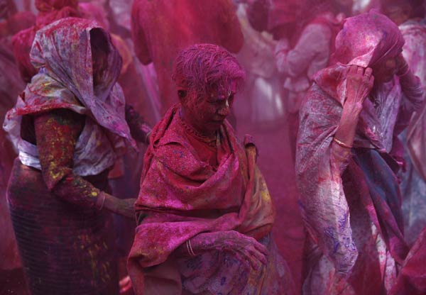 Holi Festival Adds Color To Indian Widows Dull Life[6] Cn